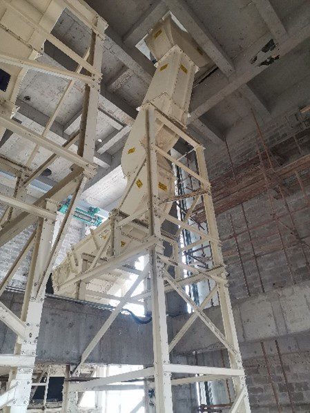 bulk material handling equipment e.g. transfer chutes, train loadout